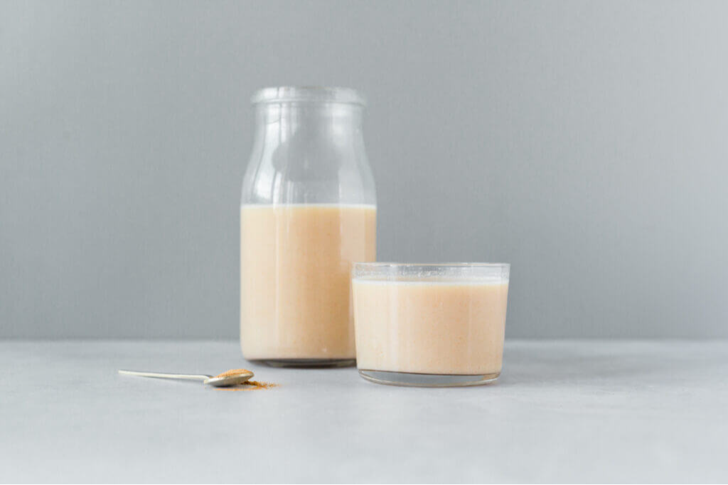 How to Make Oat Milk at Home - Erbology